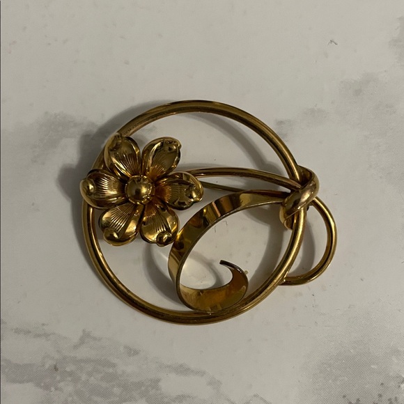 Vintage | Jewelry | Vintage 2 12k Gold Filled Flower Brooch | Poshmark